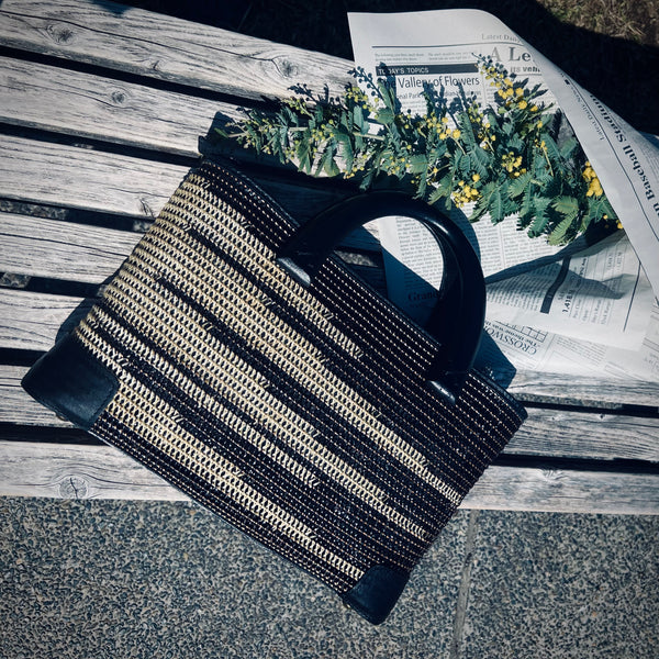 ルアブラウン クラフトハンドバッグ HB2404 – Soeru